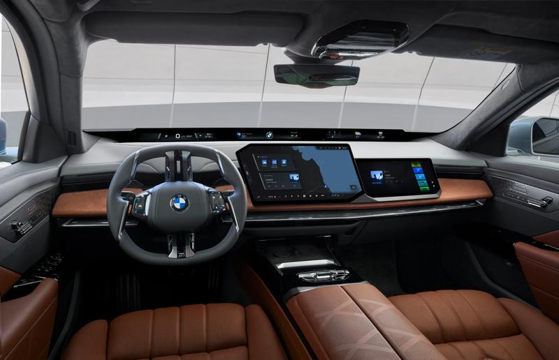 2027 BMW 7 Series Facelift Gets up in Its Grille - Kelley Blue Book