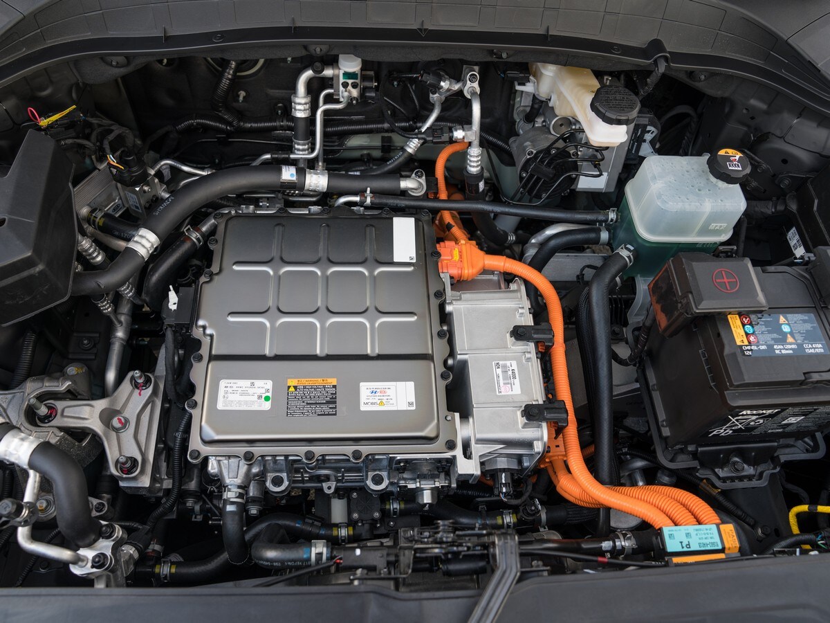 Hyundai kona ev battery store