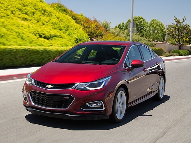 Compact Car Comparison: 2016 Chevrolet Cruze - Kelley Blue Book