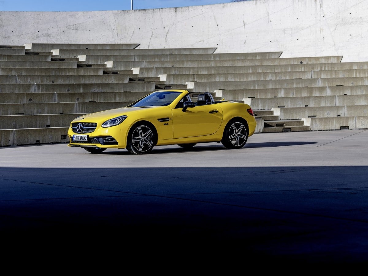 2020 Mercedes-Benz SLC 300/AMG SLC 43 Final Edition First Look - Kelley ...