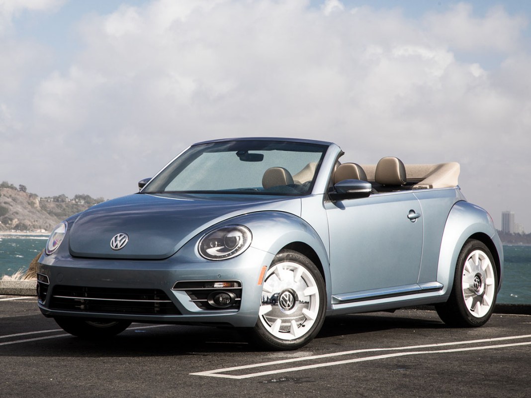 10 Best Used Convertibles Under $25,000 - Kelley Blue Book