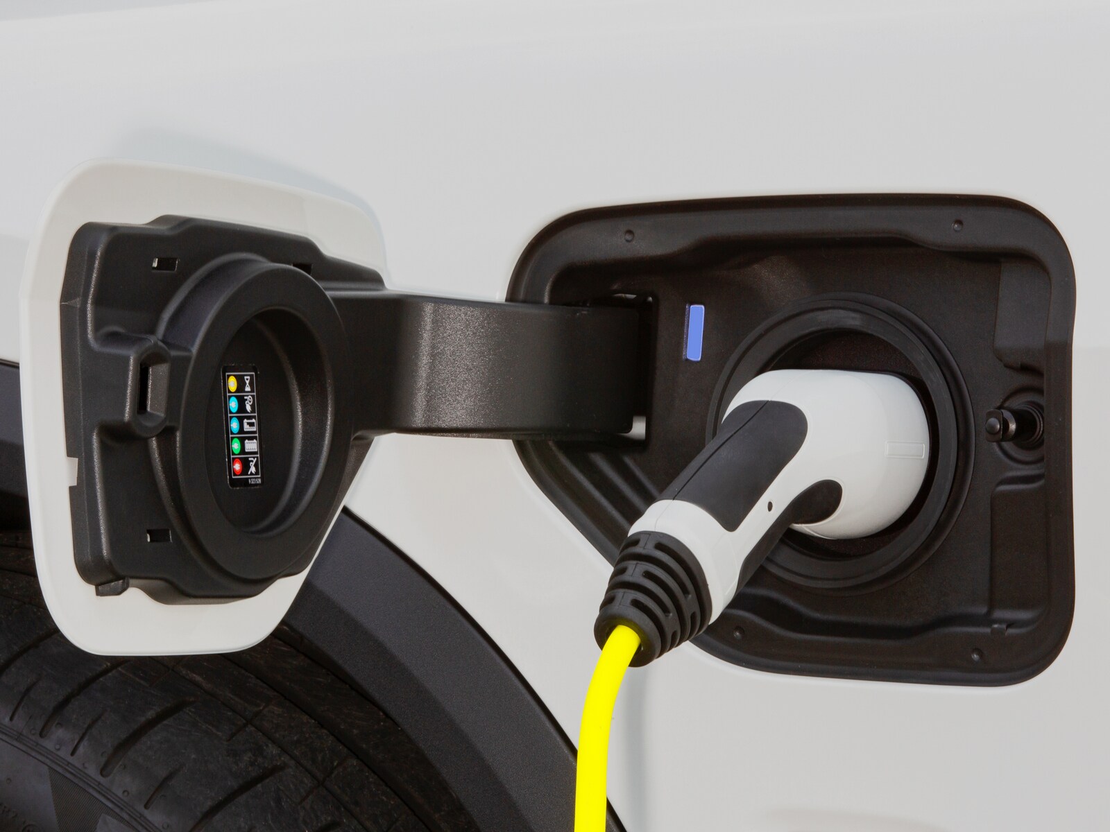 Electric Car Buying Guide: How to Buy the Right EV - Kelley Blue Book