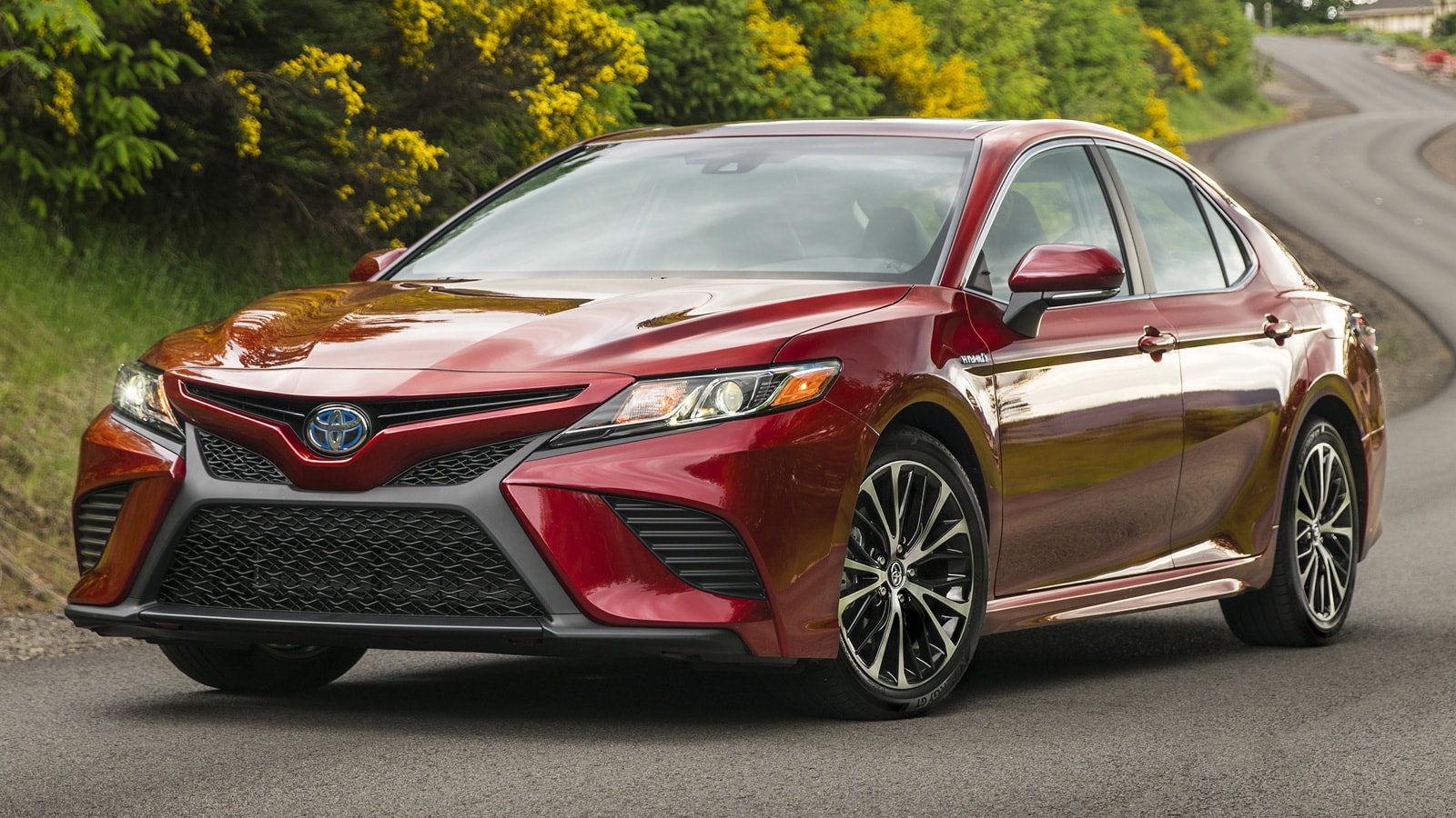 Recall Alert: Toyota Camry Brake Problem - Kelley Blue Book