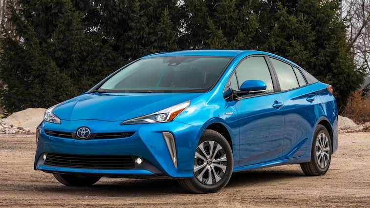 10 Best Used Cars Under $20,000 - Kelley Blue Book