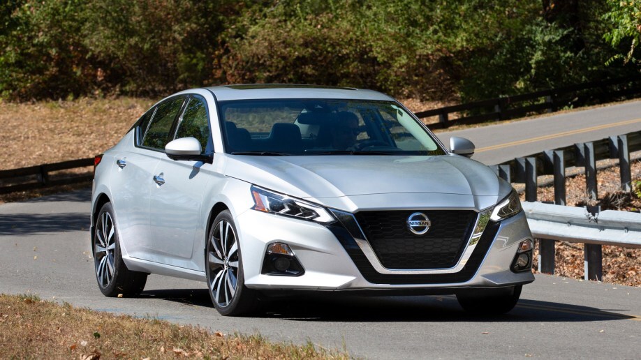 Nissan Altima Coupe 2022 Custom