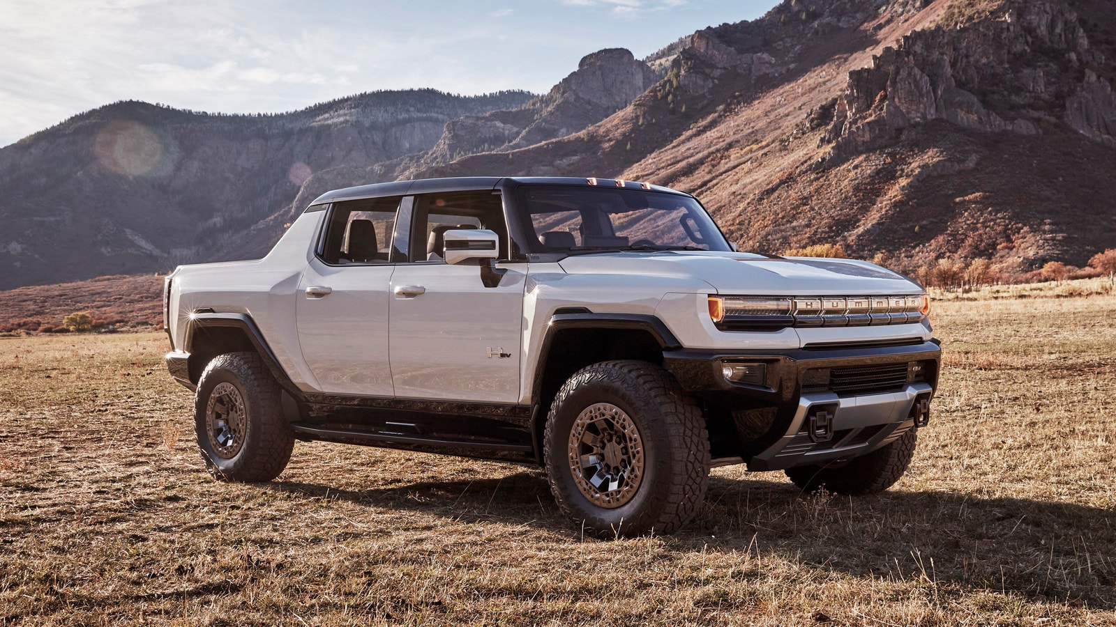 Hummer EV Makes the Originals Seem Cute - Kelley Blue Book