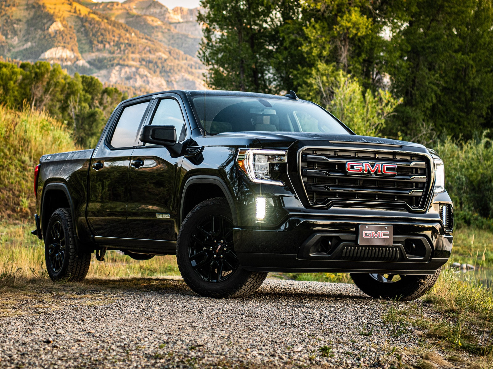 10 Most Popular Trucks - Kelley Blue Book