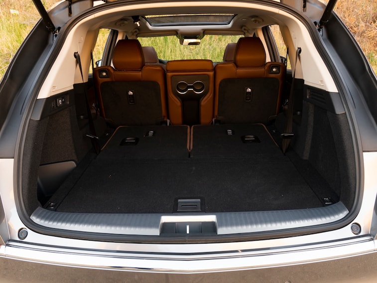 What Do You Get on a Fully Loaded 2022 Acura MDX? - Kelley Blue Book