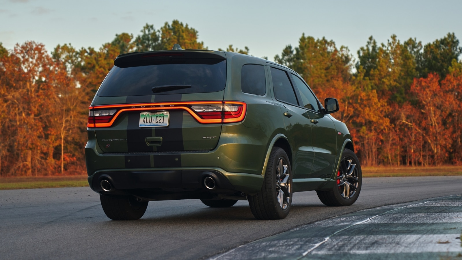 Here’s What You Get on a Fully Loaded 2021 Dodge Durango - Kelley Blue Book