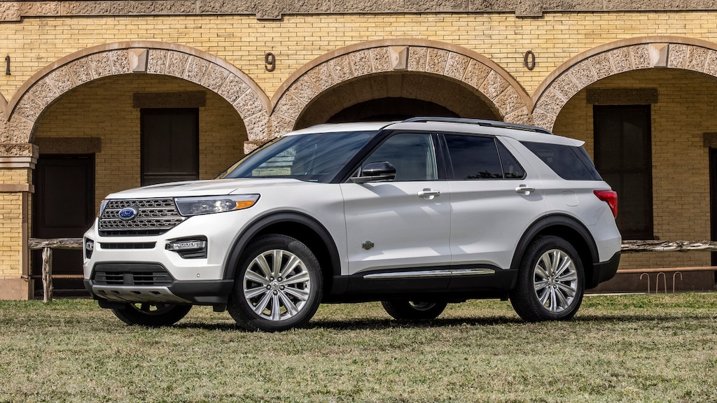 25 Most Popular SUVs in 2021 - Kelley Blue Book