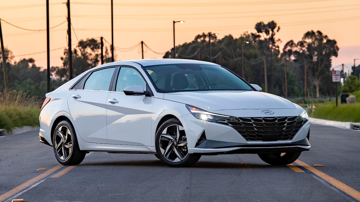 CPO Spotlight: 2021 Hyundai Elantra - Kelley Blue Book