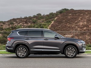 Best Cars for Short People in 2021 - Kelley Blue Book