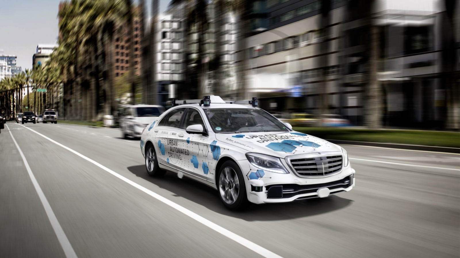 Mercedes: We’ll Be Liable for Self-Driving Cars - Kelley Blue Book