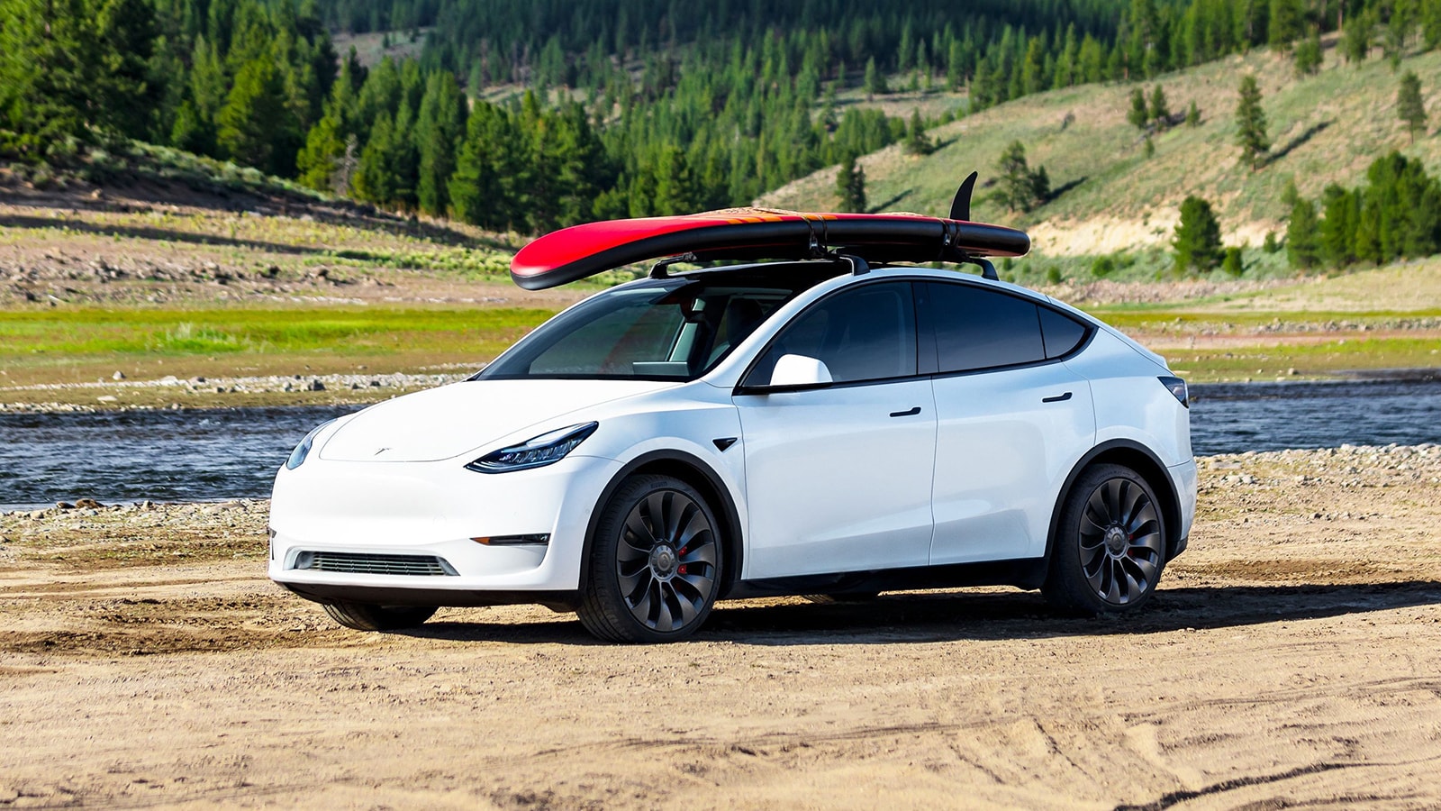 Research: Tesla Mannequin Y Registrations Surging – Motocourt