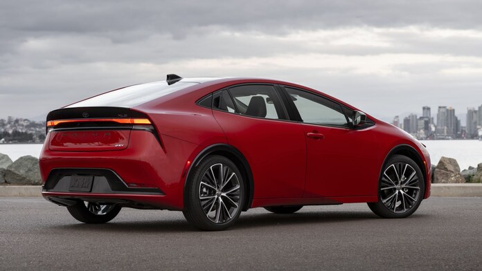 2023 Toyota Prius Price, Reviews, Pictures & More | Kelley Blue Book