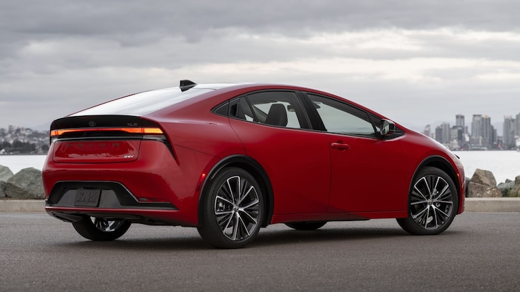 2023 Toyota Prius Price, Reviews, Pictures & More | Kelley Blue Book