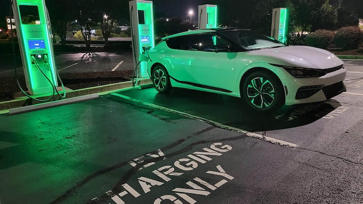How to Charge a Kia EV6 - Kelley Blue Book