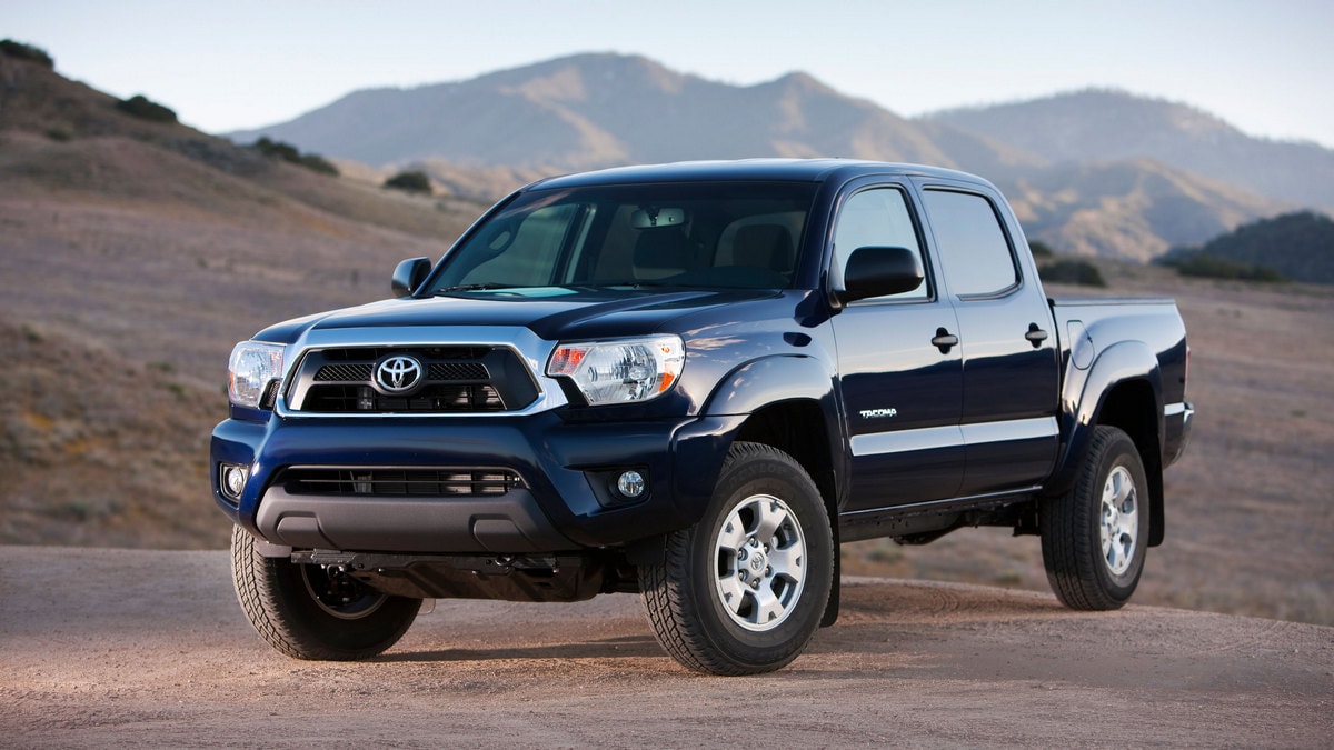 7 Best Used Midsize Trucks Under $20,000 - Kelley Blue Book