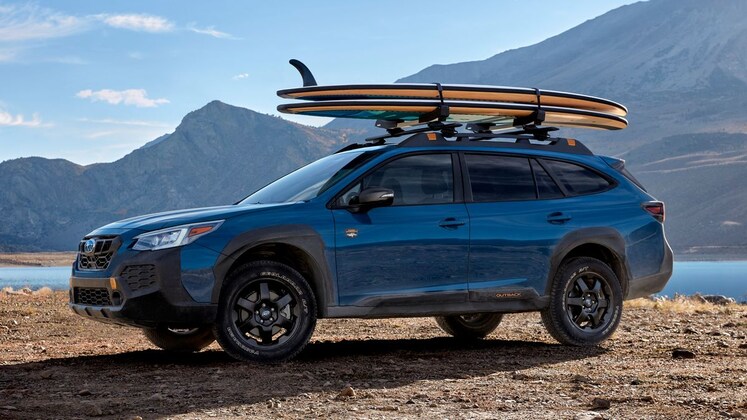 Best Beach Cars: 12 Picks for Your Next Trip to the Shore - Kelley Blue ...