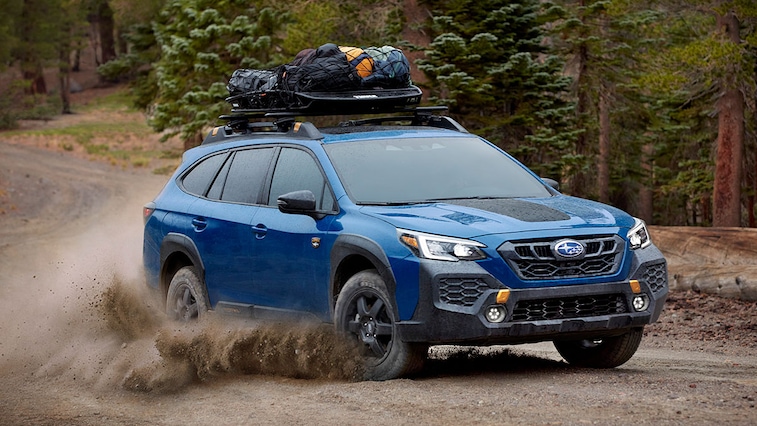 2024 Subaru Outback vs. 2024 Toyota RAV4 Comparison - Kelley Blue Book