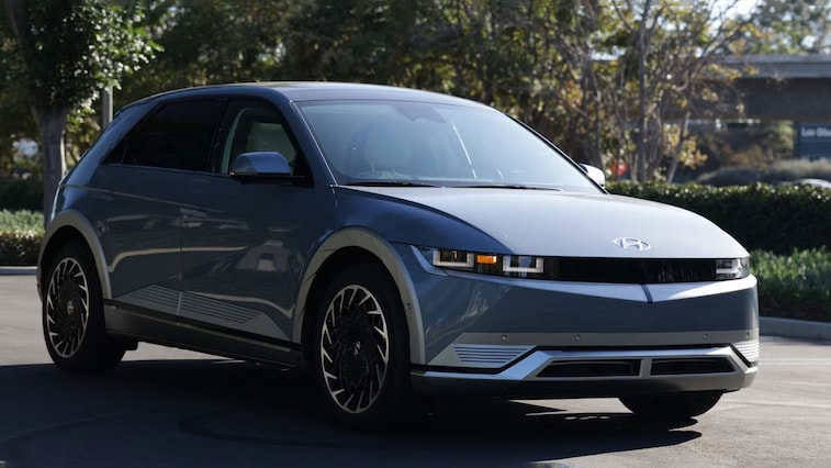 Hyundai Ioniq 5 Is Our Electric Vehicle Best Buy of 2024 - Kelley Blue Book
