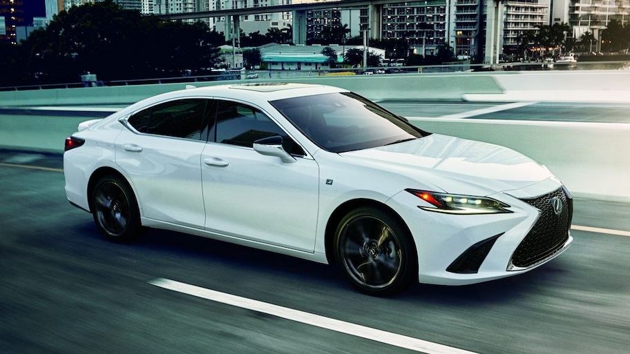 2025 Acura TLX vs. 2025 Lexus ES Comparison - Kelley Blue Book