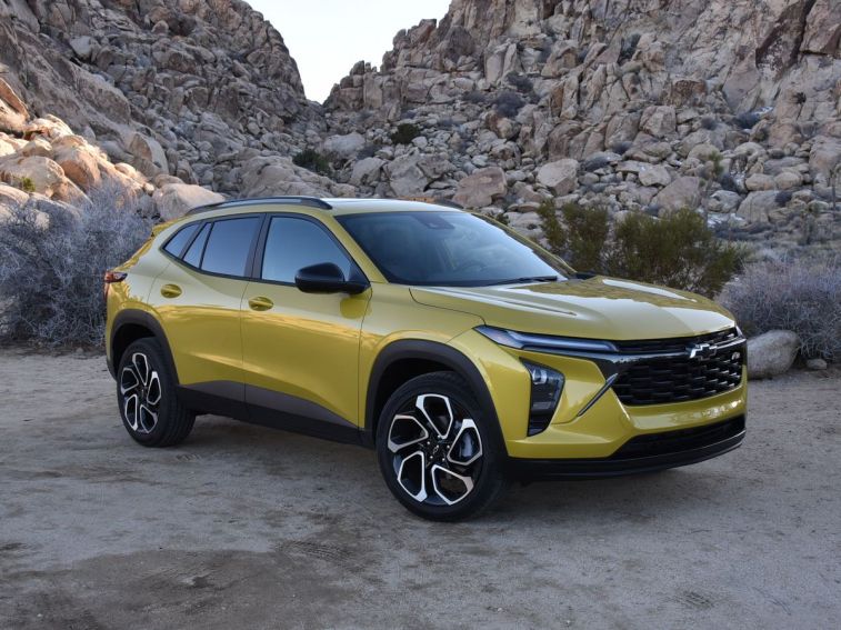 10 Best SUV Lease Deals in August 2024 - Kelley Blue Book