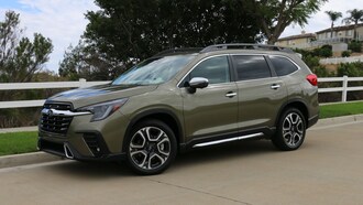 2024 Subaru Ascent vs. 2024 Nissan Pathfinder Comparison - Kelley Blue Book