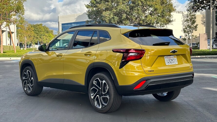 2024 Chevrolet Trax Price, Cost-to-Own, Reviews & More | Kelley Blue Book