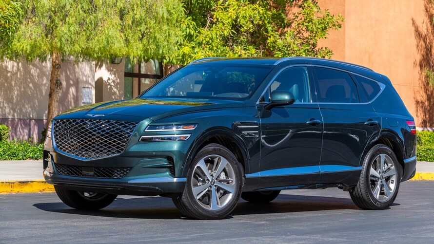 2024 Genesis GV80 vs. 2024 Lexus RX Comparison - Kelley Blue Book