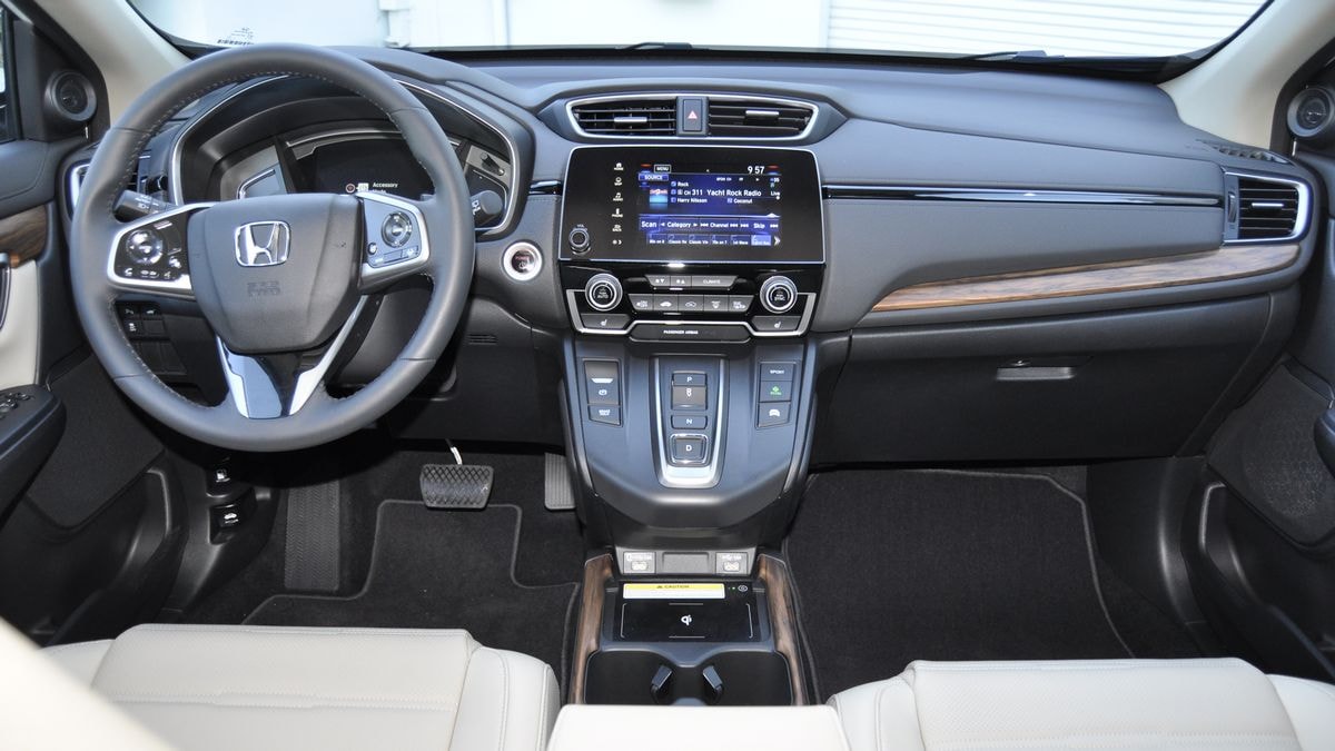 CPO Spotlight: 2021 Honda CR-V - Kelley Blue Book