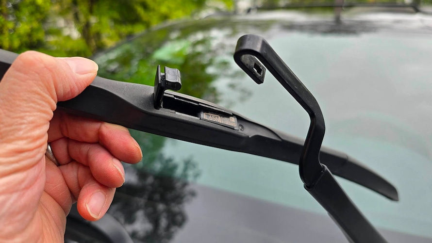 How to Change Wiper Blades - Kelley Blue Book