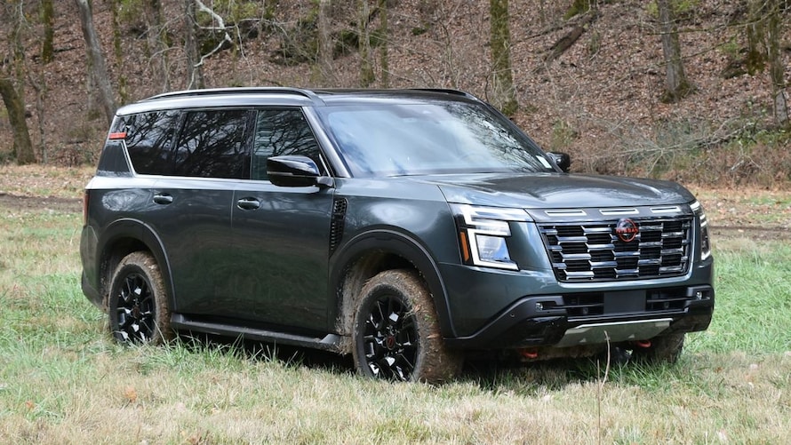 Experiencing the 2025 Nissan Armada - Kelley Blue Book