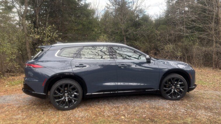 Driving the 2025 Toyota Crown Signia - Kelley Blue Book